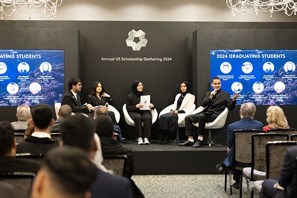 NEOM celebrates student excellence and innovation in Chicago