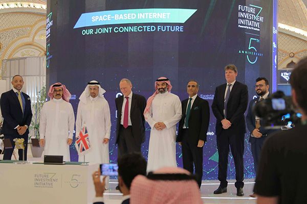 NEOM Tech & Digital Holding Company and OneWeb sign a JV